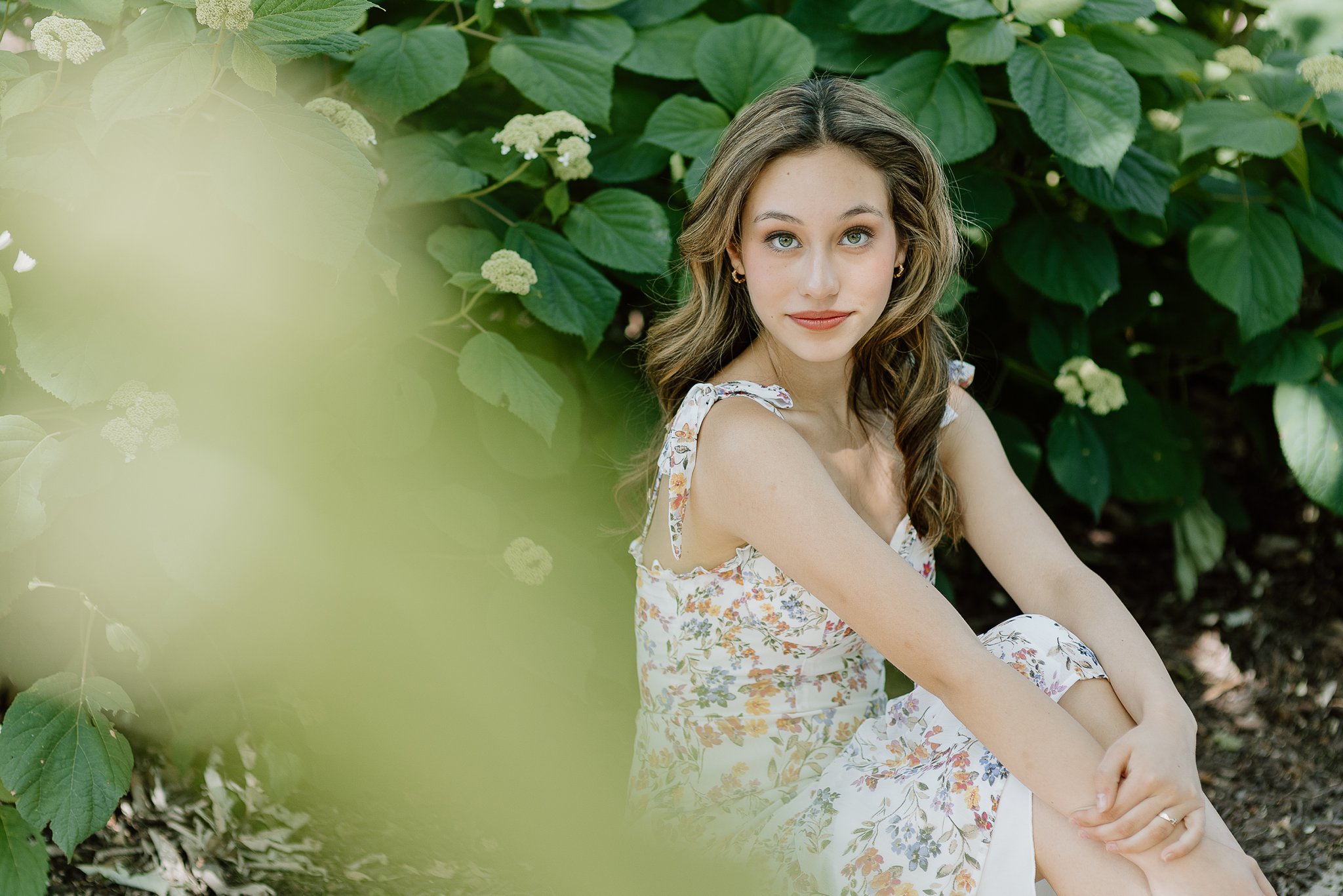 Bryanna's Senior Photos in Downtown Wheaton » Charity White Photography
