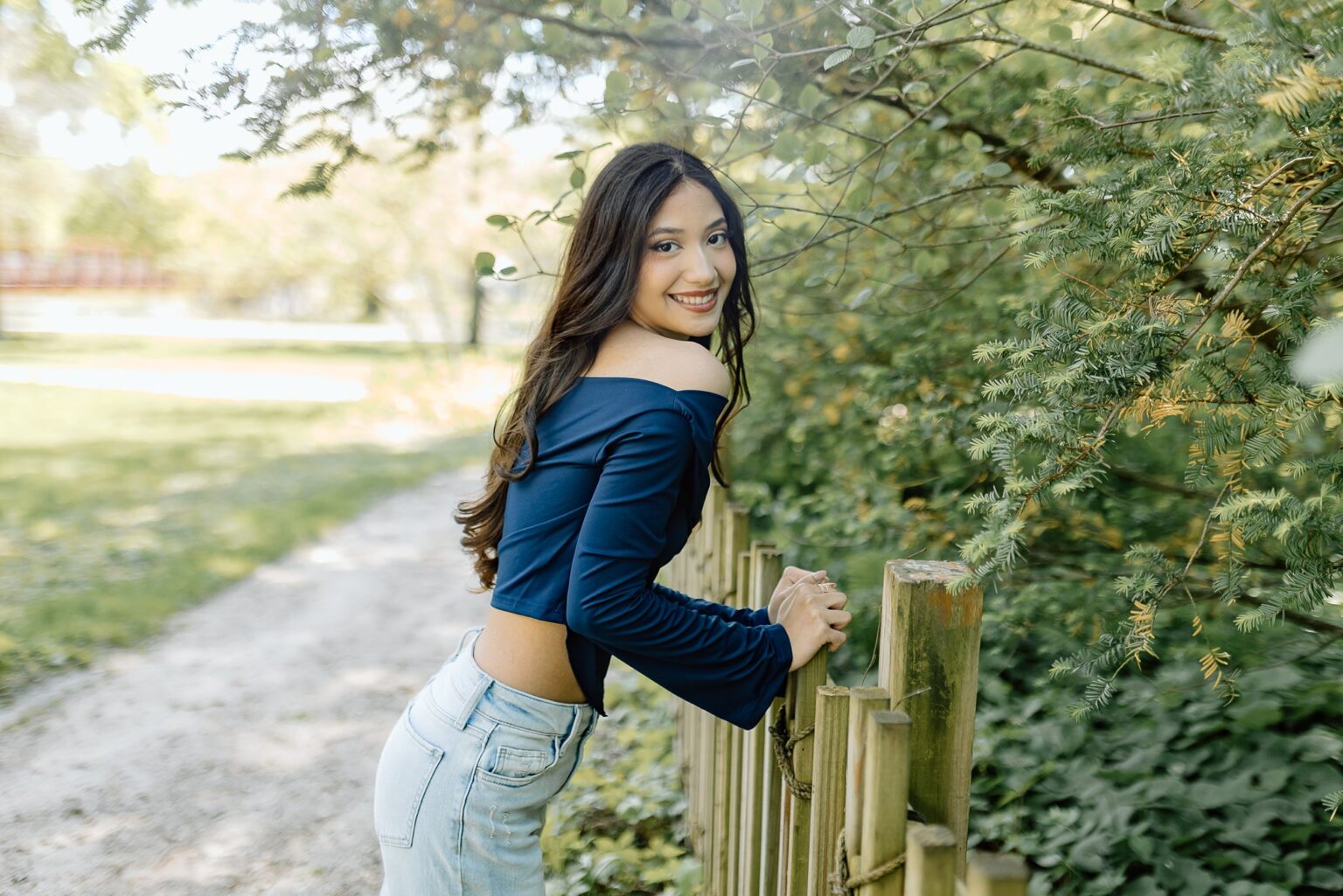 Victoria's Senior Photos in Downtown Geneva » Charity White Photography